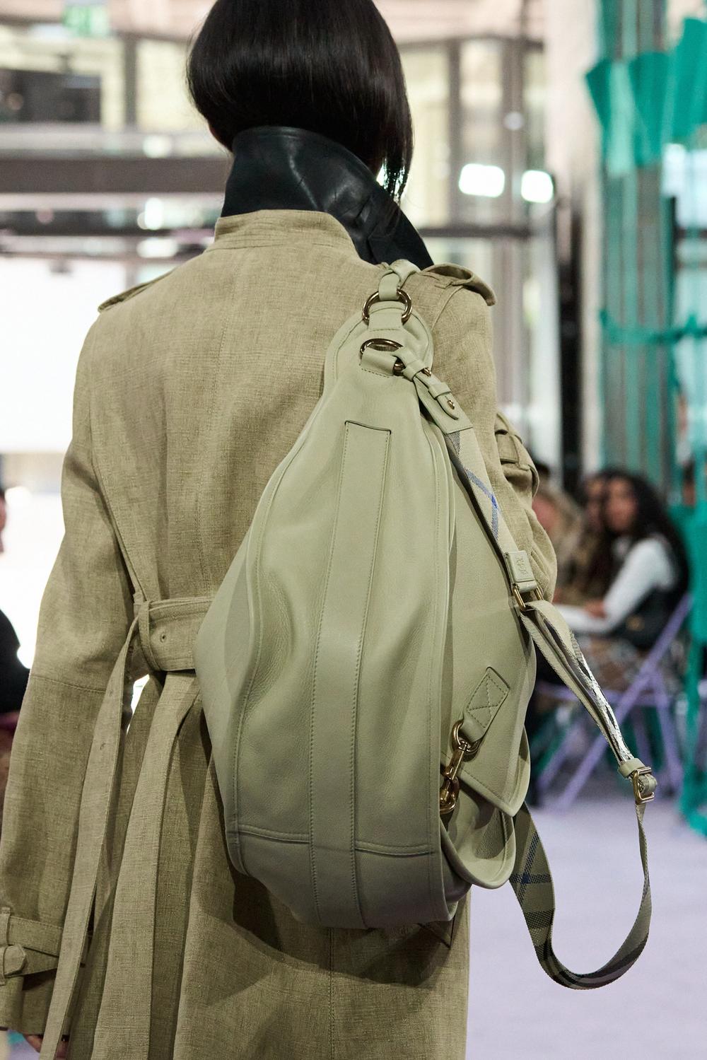 Défilé - Burberry - Prêt à porter Printemps-Eté 2025